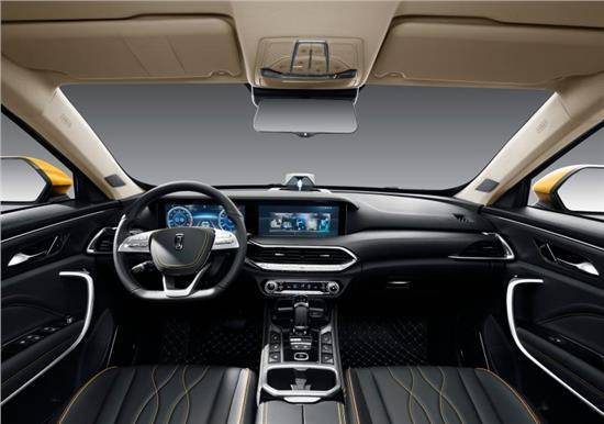 奔腾T77 PRO助您2022整装出发_搜狐汽车_搜狐网