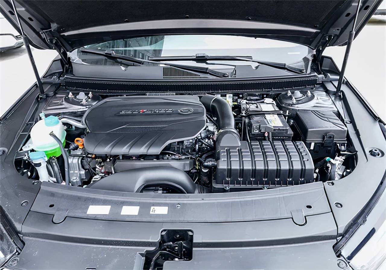 车300：车长超5米，不输奥迪A6L，配2.0T，曾月销上万如今卖不动_搜狐汽车_搜狐网