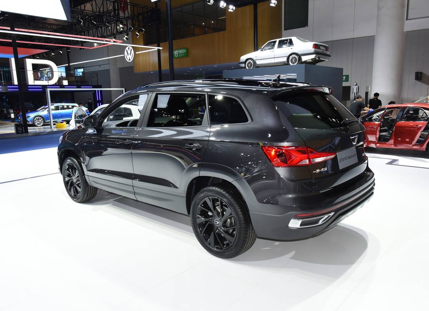 不给国产SUV留活路！搭载1.4T大众EA211引擎+爱信6AT，10.78万起_搜狐汽车_搜狐网