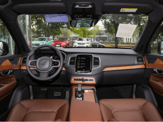 二胎家庭选车？大型豪华SUV凯迪拉克XT6比沃尔沃XC90更适合_搜狐汽车_搜狐网