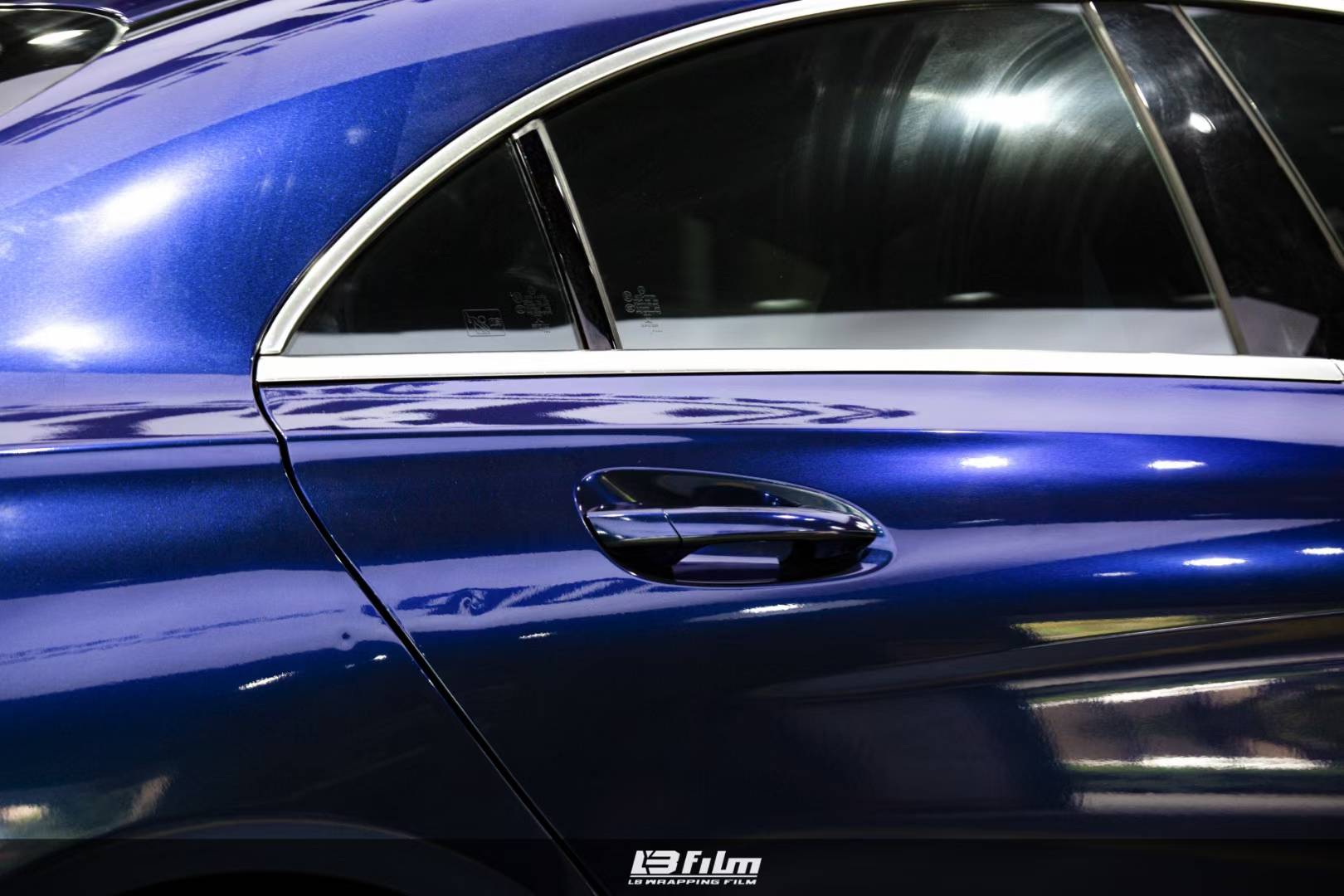 汲取了蓝莓的自然色彩，奔驰CLA200超亮金属篮莓改色膜-LBFILM_搜狐汽车_搜狐网