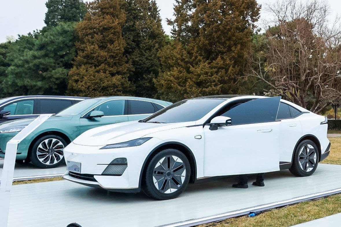 长安深蓝C385内饰曝光 配悬浮中控屏/续航515km_搜狐汽车_搜狐网