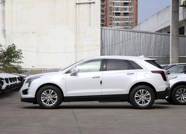 全款35万提凯迪拉克XT5，行驶1365公里，听听车主的客观评价_搜狐汽车_搜狐网