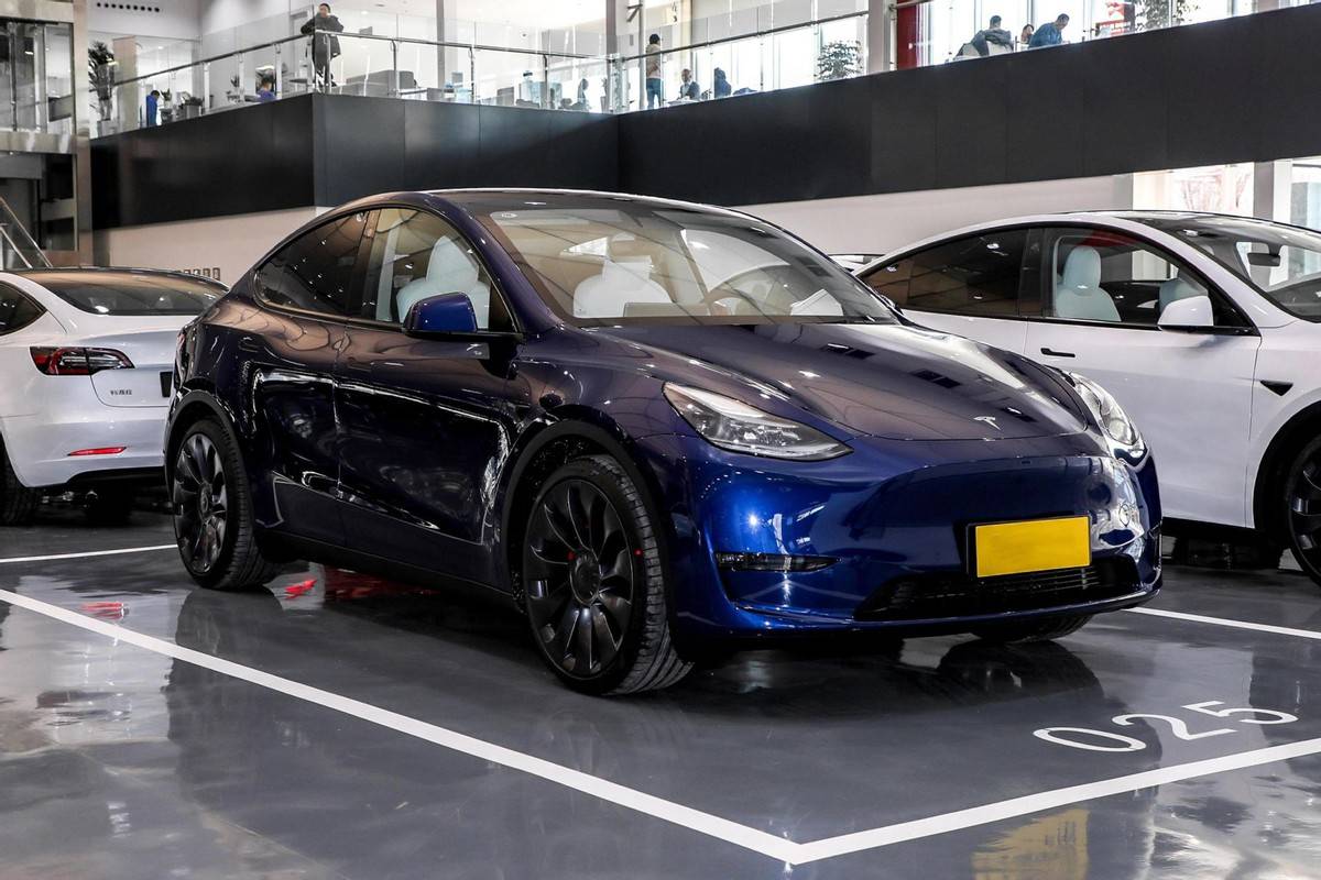 最畅销的SUV不再是H6，更不是CR-V，特斯拉Model Y凭啥月销近4万？_搜狐汽车_搜狐网