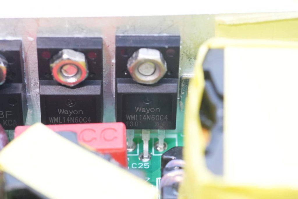 鸿光盛业推出180W PFC+LLC电源解决方案_控制器_电容_保护