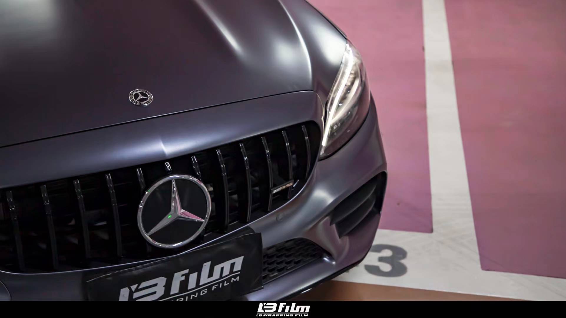 奔驰C260 - LBFILM改色膜电光金属午夜蓝_搜狐汽车_搜狐网