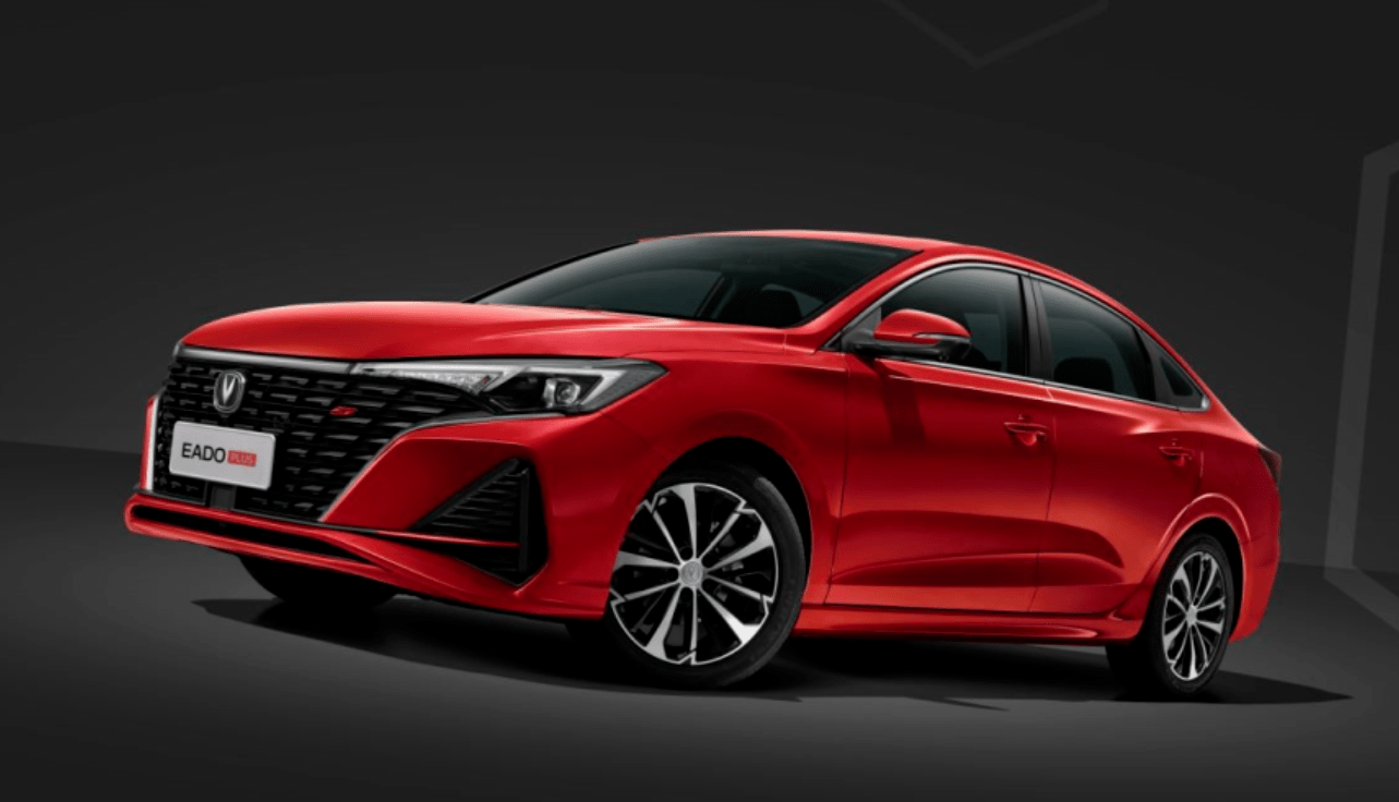 价格不变配置升级 2022款逸动PLUS & 2022款CS35PLUS正式上市_搜狐汽车_搜狐网