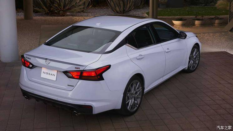 内外升级明显 新款日产Altima官图发布_搜狐汽车_搜狐网