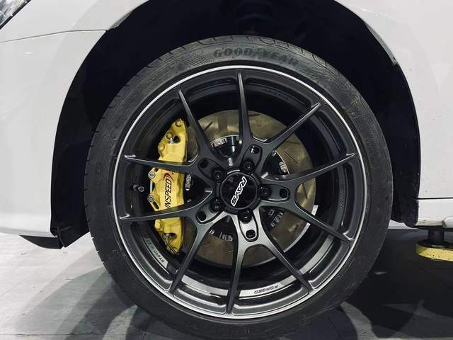 入门级也够型，奥迪·A3L改装INSPEED硬速刹车_搜狐汽车_搜狐网