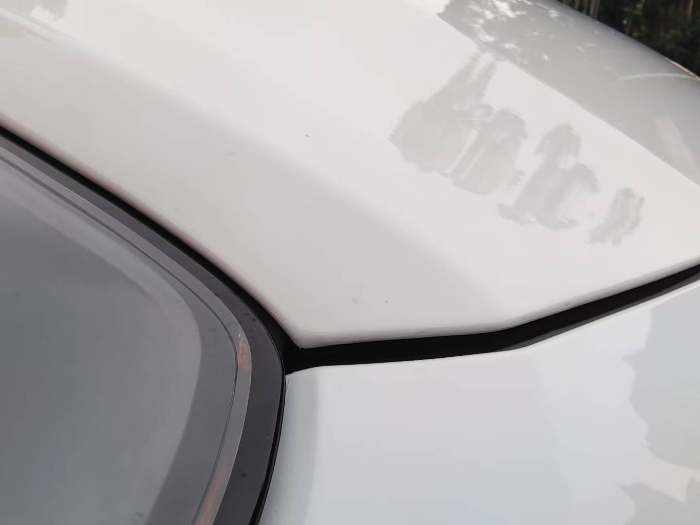 白色卡宴甄选EVOMAX易玛TPU-M75a进行保护，保持爱车价值。_搜狐汽车_搜狐网