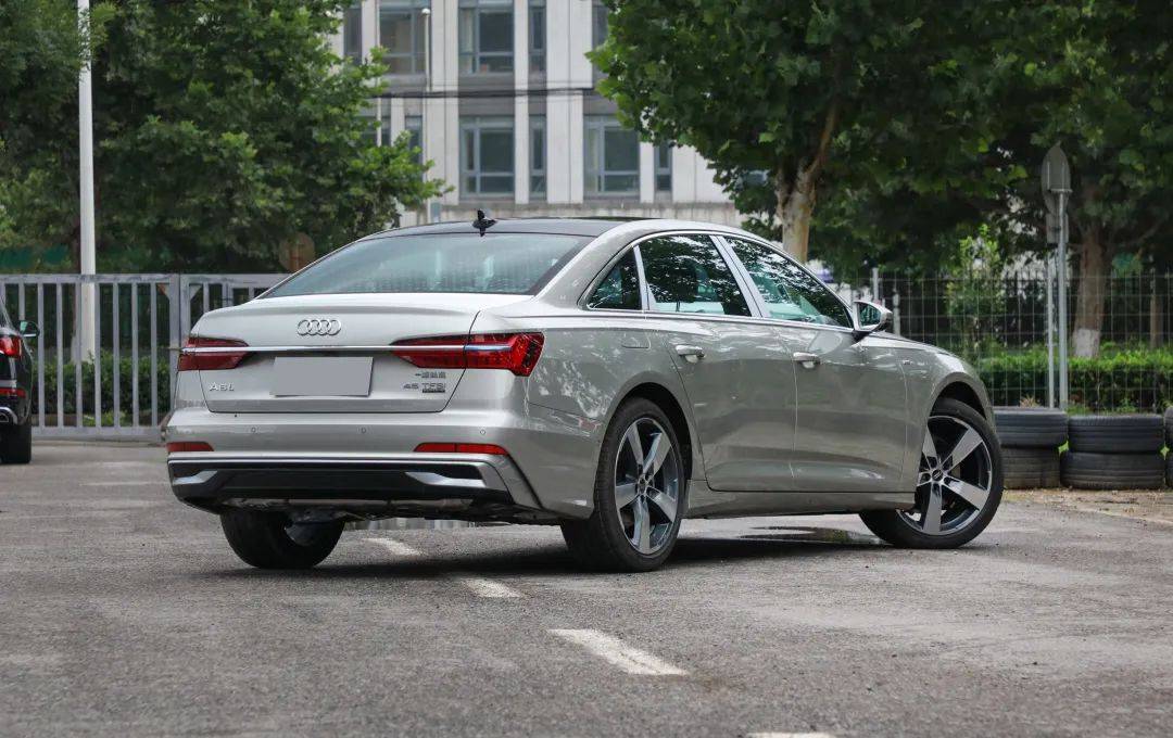 7月重磅新车丨问界M7、腾势D9、新奥迪A6L登场，价格是最后的猜想_搜狐汽车_搜狐网