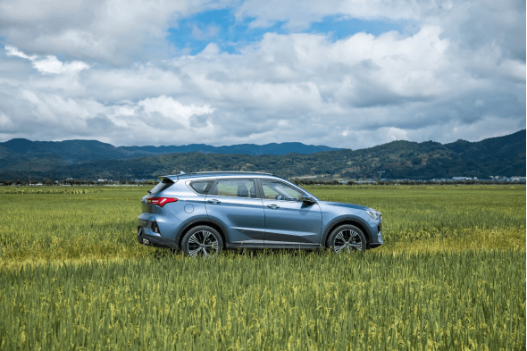 “精品家用车”之争再度升级，新捷途X70S凭什么挑战老炮哈弗H6国潮版？_搜狐汽车_搜狐网