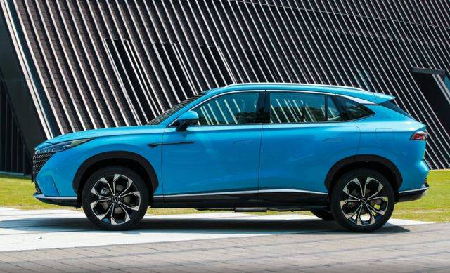 续航长达1483km，全新第三代荣威超混eRX5实现节油与性能双优_搜狐汽车_搜狐网