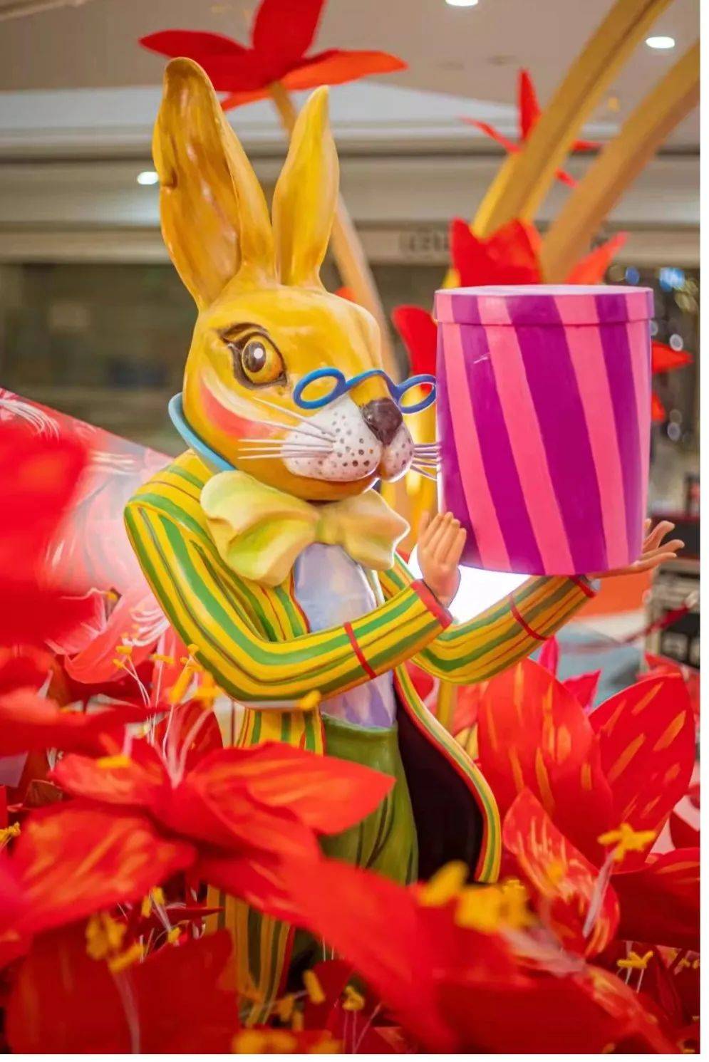 2022圣诞新年美陈合作艺术家终极指南_品牌_Lara_Cartier