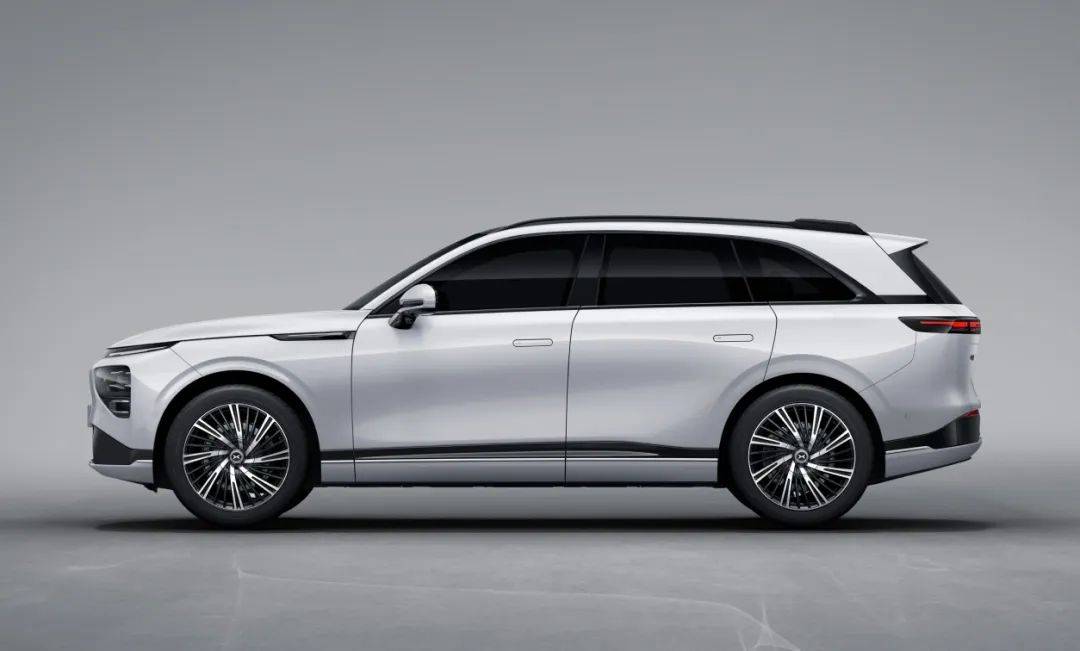 小鹏G9、蔚来ET5登台，新能源卷麻了！_搜狐汽车_搜狐网