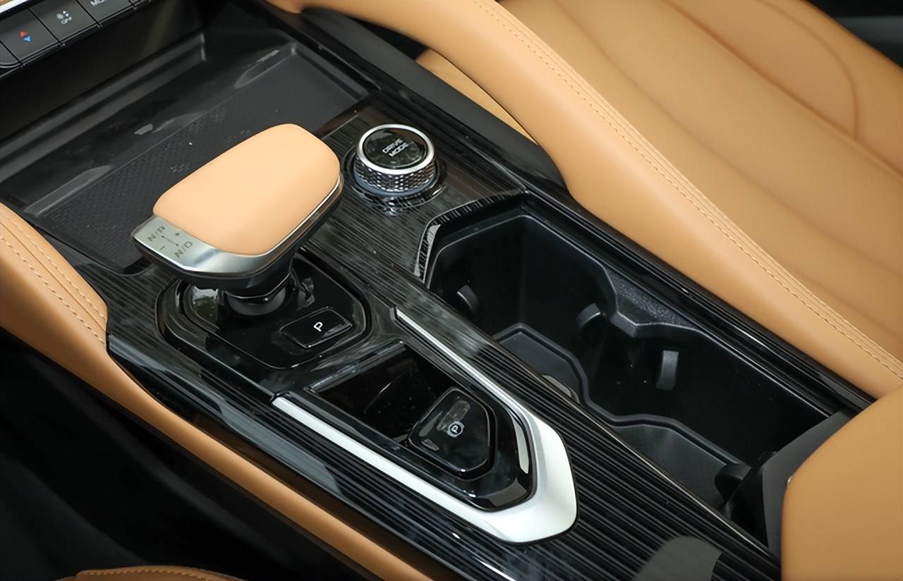 问界M5、比亚迪唐、星越L Hi·P同台，新能源车三电技术哪家强？_搜狐汽车_搜狐网