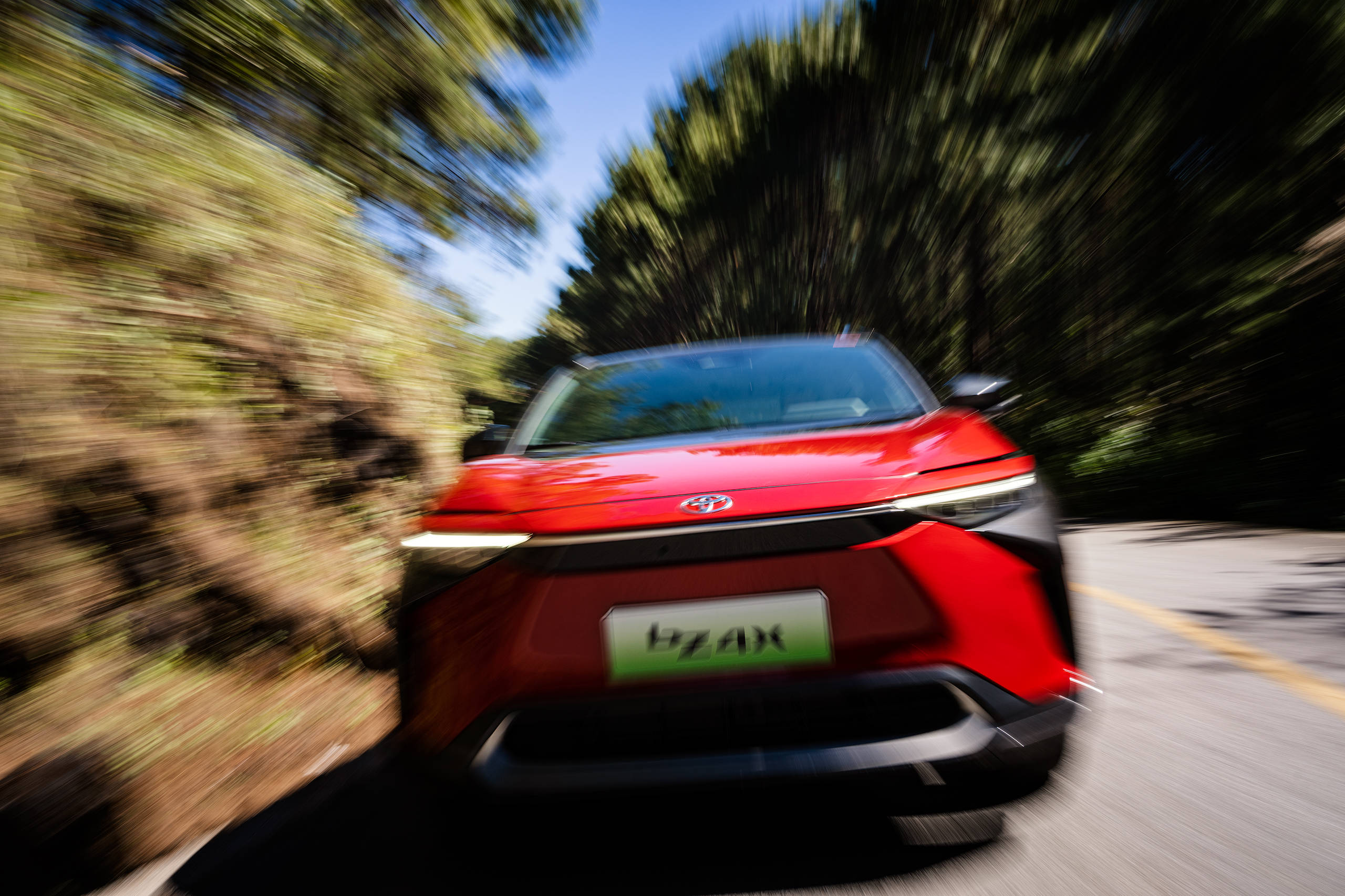 仪表盘显示续航为0后，广汽丰田bZ4X竟然还能开20~40公里_搜狐汽车_搜狐网