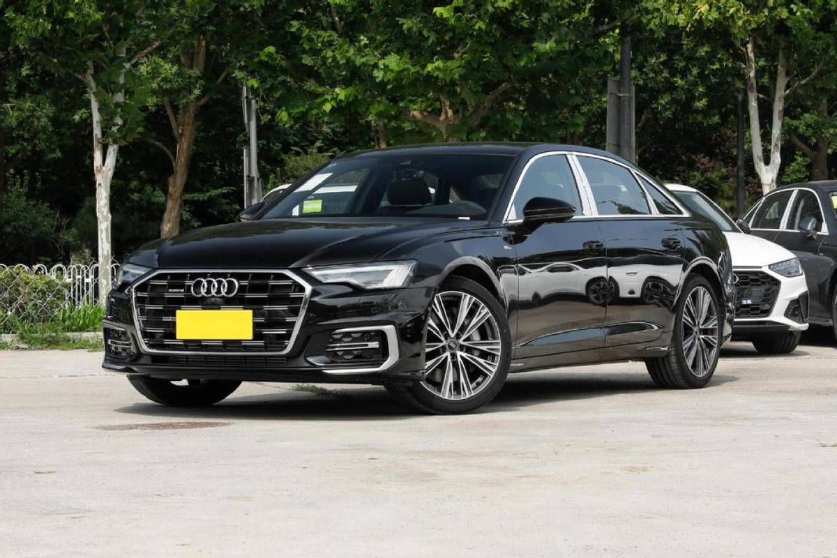 德系豪华与国产新势力之争，奥迪A6L对比蔚来ET7，谁更胜一筹？_搜狐汽车_搜狐网