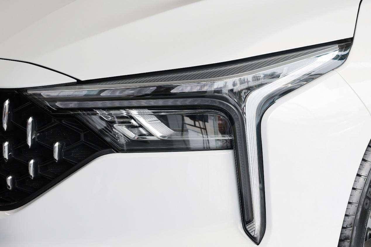 你对家轿的要求可以高一点了 遇见B70 感受东方美与6A级的舒适_搜狐汽车_搜狐网