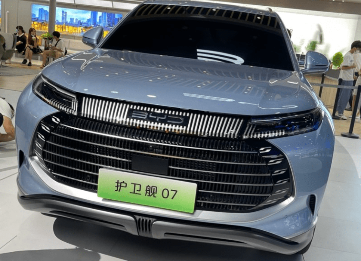 自主插混SUV谁更强？护卫舰07最终还是敌不过续航长、油耗低的星越L Hi·P_搜狐汽车_搜狐网