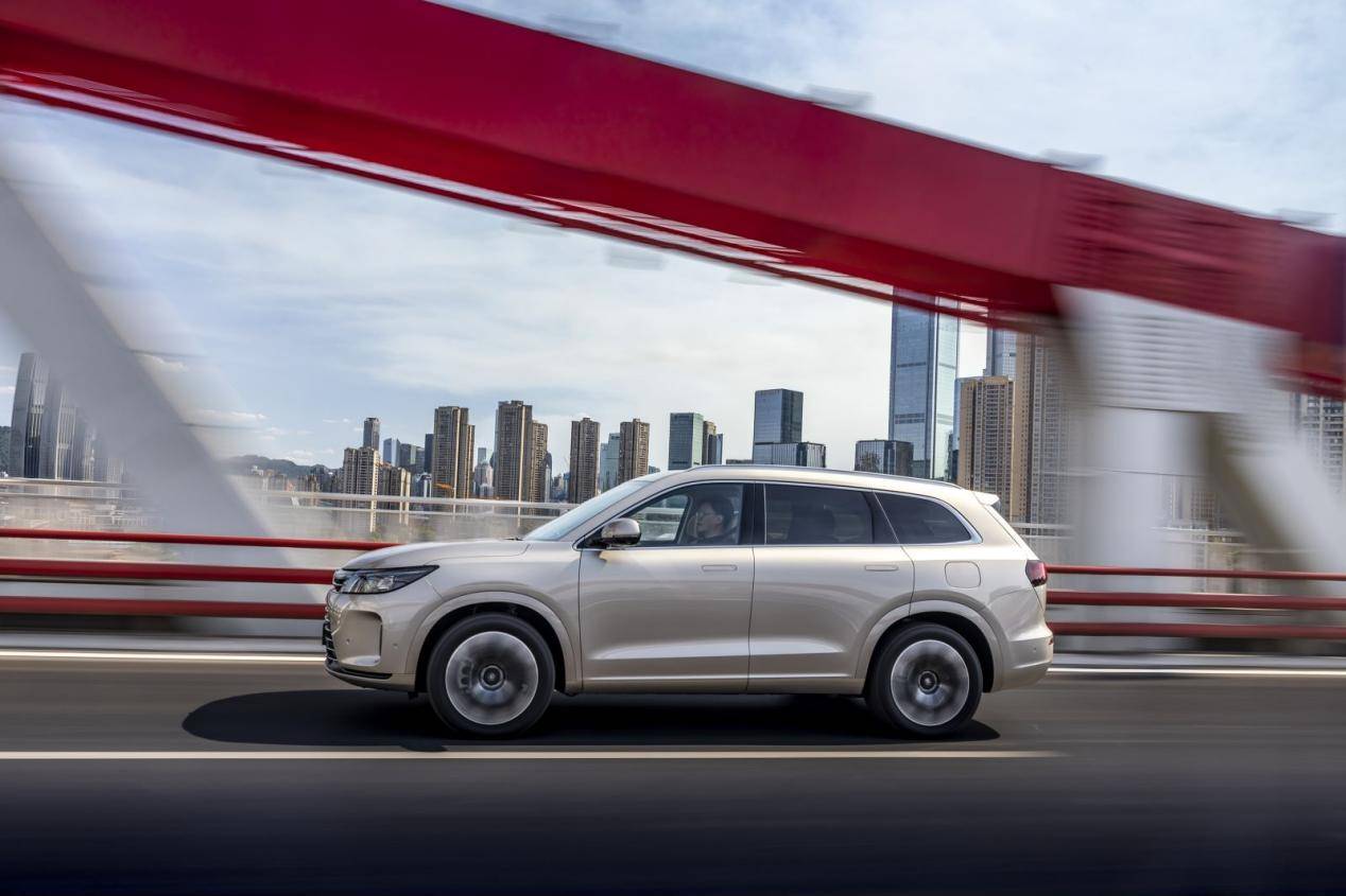 比亚迪和特斯拉的爆款潜质，我们在AITO的身上也找到了_搜狐汽车_搜狐网