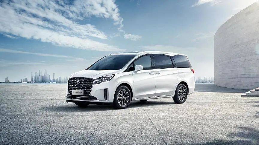 别克GL8 VS丰田赛那，谁是家庭出行的「全场景之选」？_搜狐汽车_搜狐网