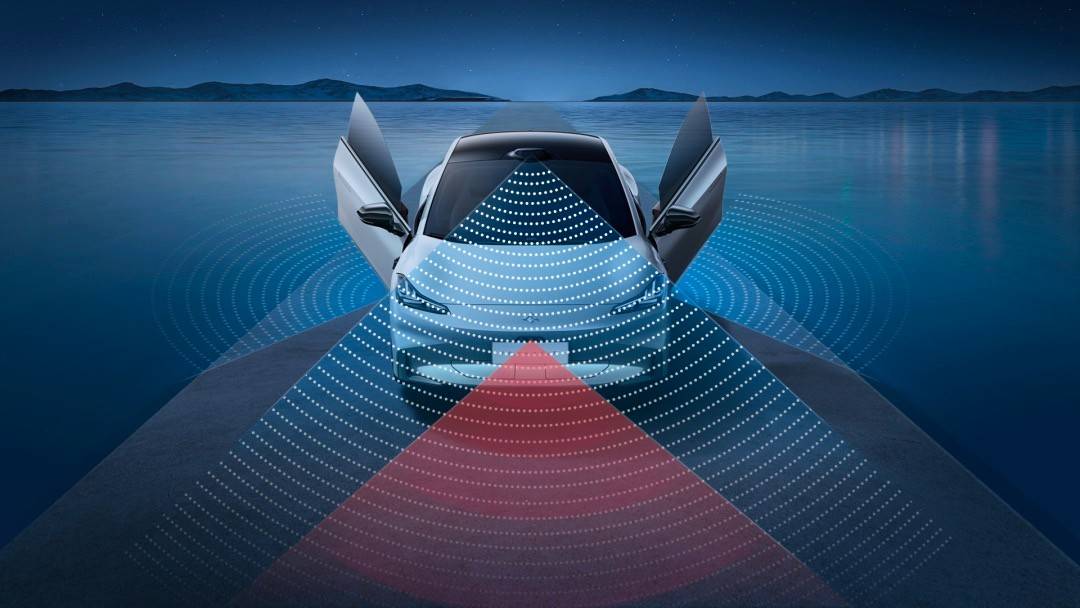 埃安年末甩出王炸，Hyper GT亮相，4秒级加速，特斯拉慌不慌？_搜狐汽车_搜狐网