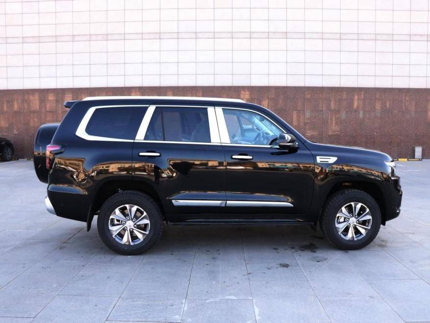 BJ60上市首月销量破3000，从一见钟情到年前“压哨”提车_搜狐汽车_搜狐网