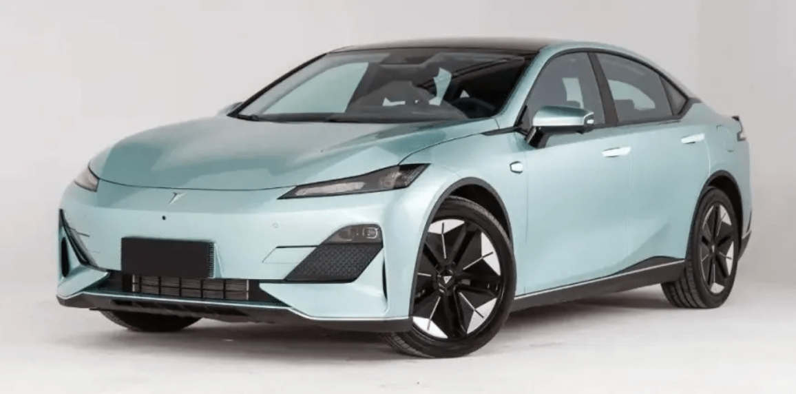 深蓝SL03和比亚迪秦PLUS DM-i这两款车究竟选谁你有答案了吗？_搜狐汽车_搜狐网