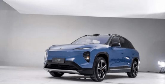 对比蔚来ES7，凯迪拉克纯电LYRIQ锐歌四驱高性能版安全感满级_搜狐汽车_搜狐网