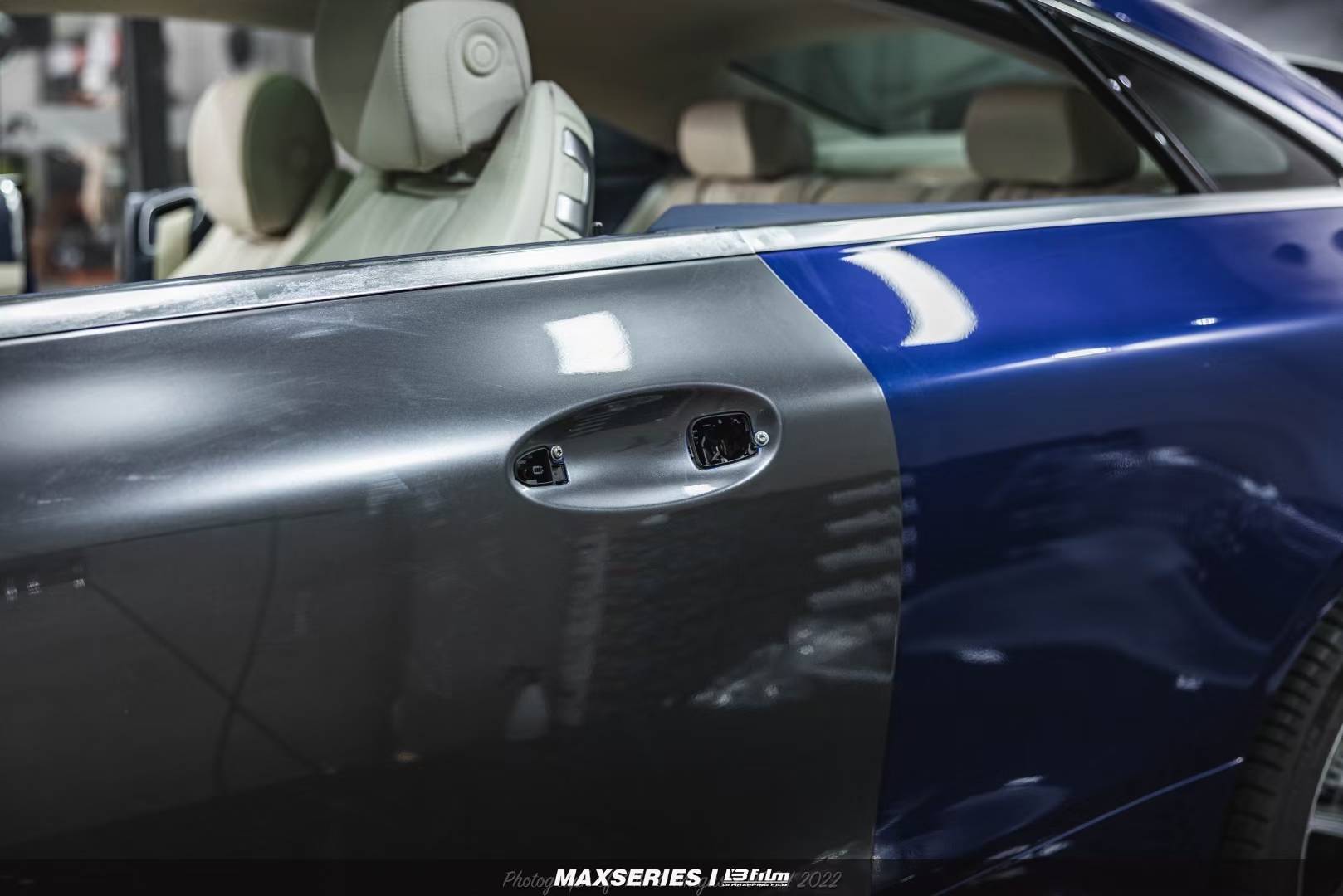 奔驰E300-LB改色膜液体金属乌木兰灰，中性风的液态金属咖_搜狐汽车_搜狐网