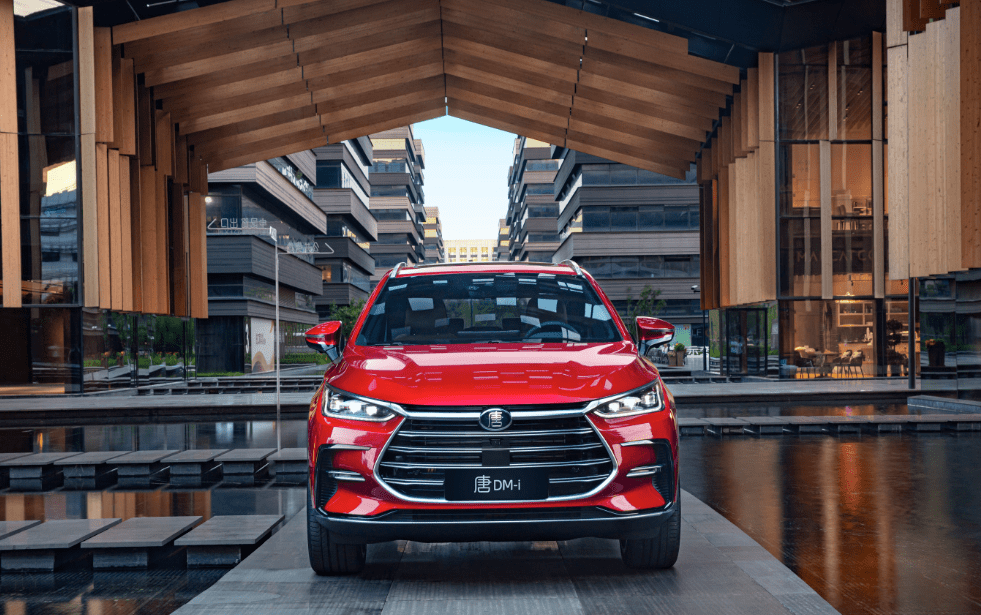 智能两挡DHT串并联加持，拿铁DHT-PHEV对比比亚迪唐DM-i赢在哪？_搜狐汽车_搜狐网