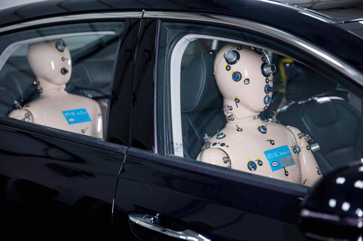 6A级舒适座舱大起底，奔腾B70到底舒适在哪里_搜狐汽车_搜狐网