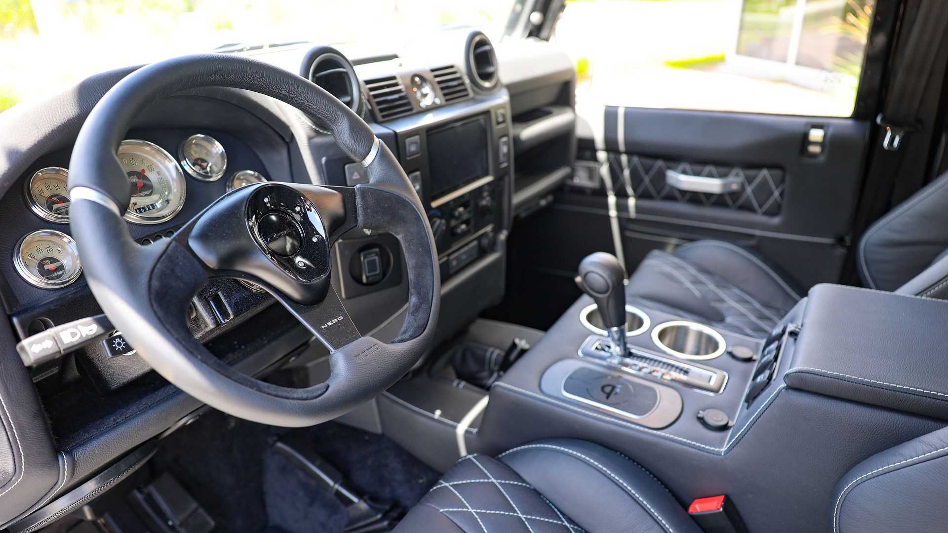 硬塞入通用LT4 V8机械增压，这台路虎卫士D110老爷车有点帅_搜狐汽车_搜狐网