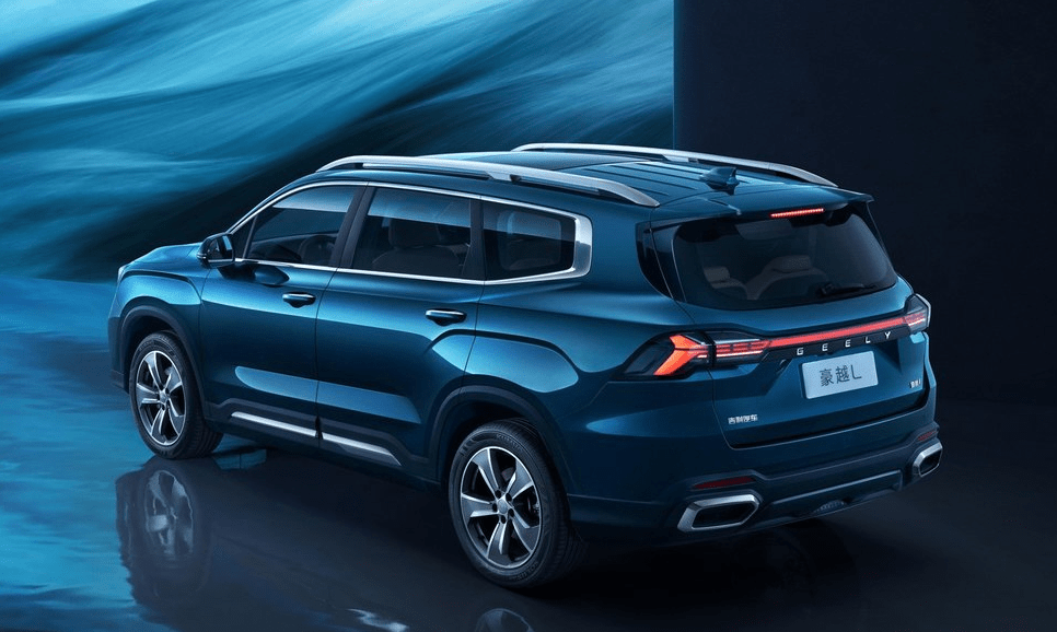 空间与动力谁更卷？瑞虎8PLUS机会不多了，又一国产大七座SUV登场_搜狐汽车_搜狐网