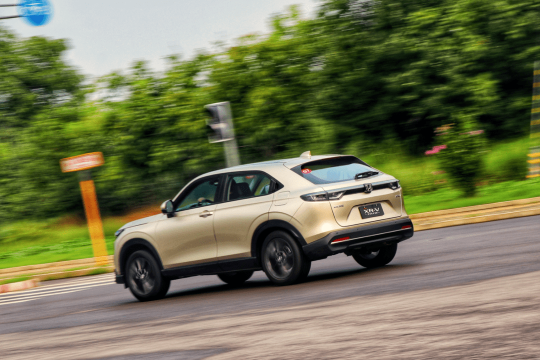 13万预算选家用SUV，不妨看看这几款，国产合资皆有！_搜狐汽车_搜狐网