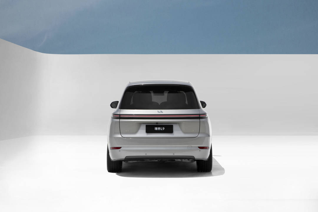 自燃、NOA失灵，“500万以内最好的”理想L9还理想吗？_搜狐汽车_搜狐网