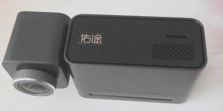 行车记录仪怎么选和用？4K广角加智能预警的佑途C2M Pro测评_搜狐汽车_搜狐网