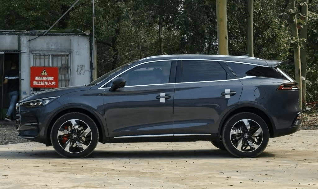 吉利星越L PHEV和比亚迪唐DM，如何选择！_搜狐汽车_搜狐网