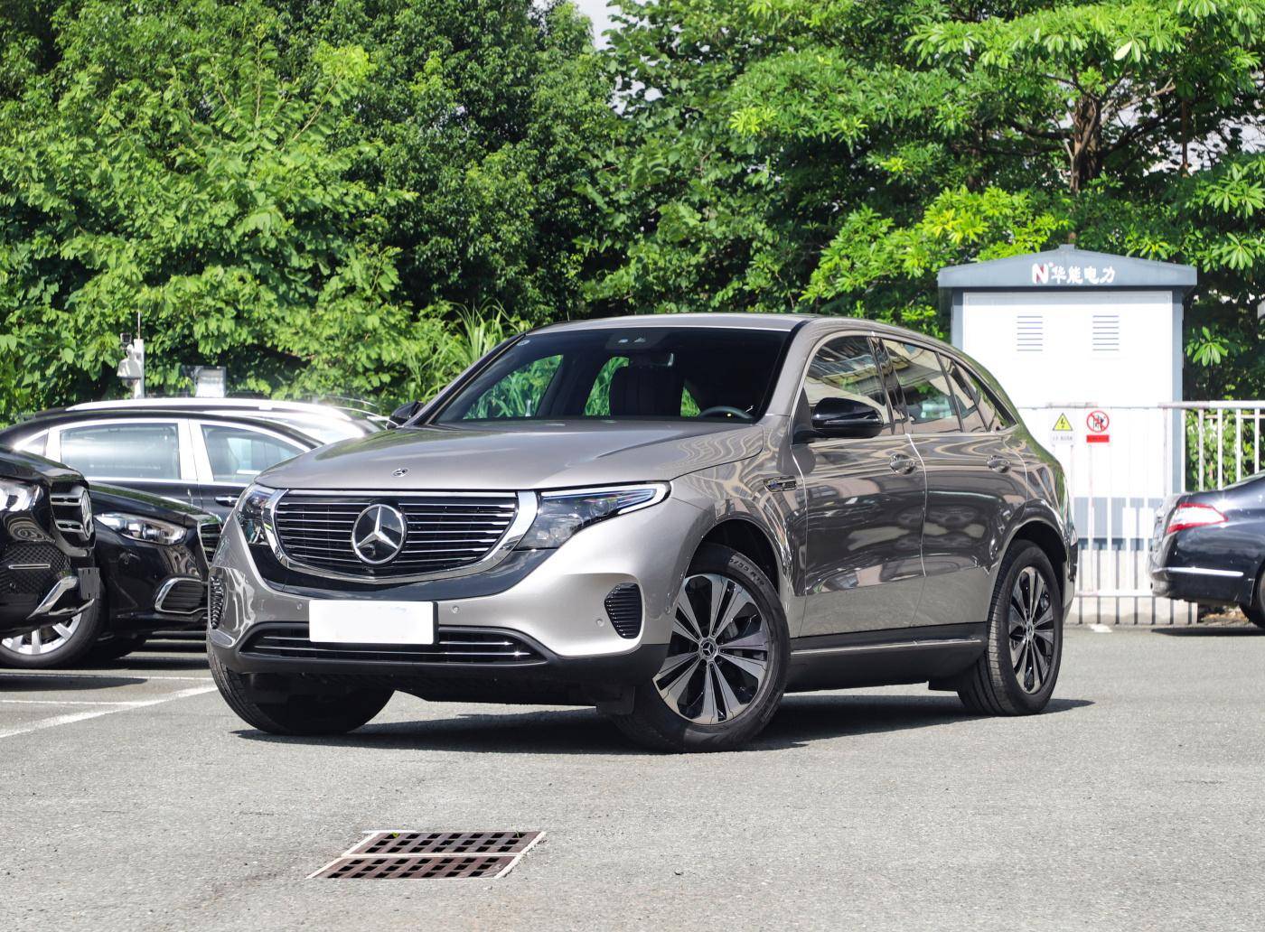 奔驰EQC、宝马iX3价格大幅跳水，为何奥迪Q4 e-tron依旧坚挺？_搜狐汽车_搜狐网