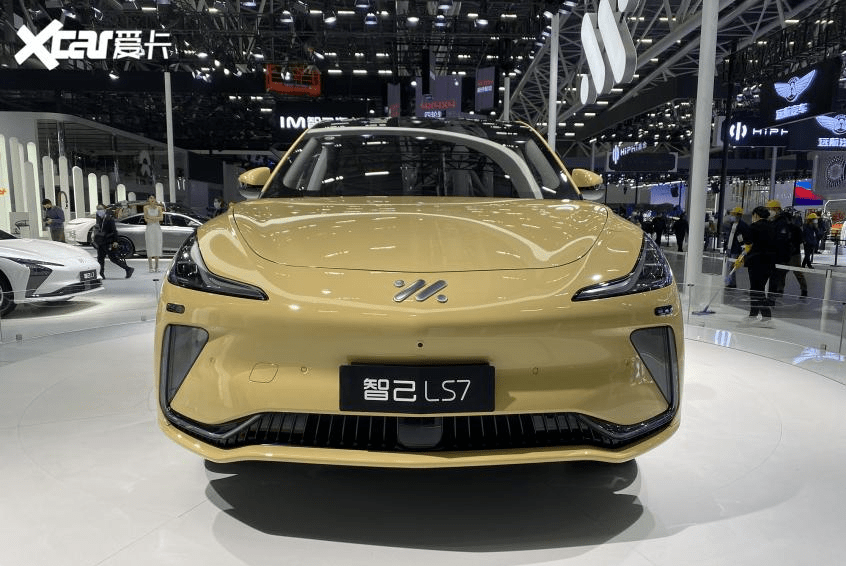 2022广州车展：智己LS7正式亮相会场 3月开启交付_搜狐汽车_搜狐网