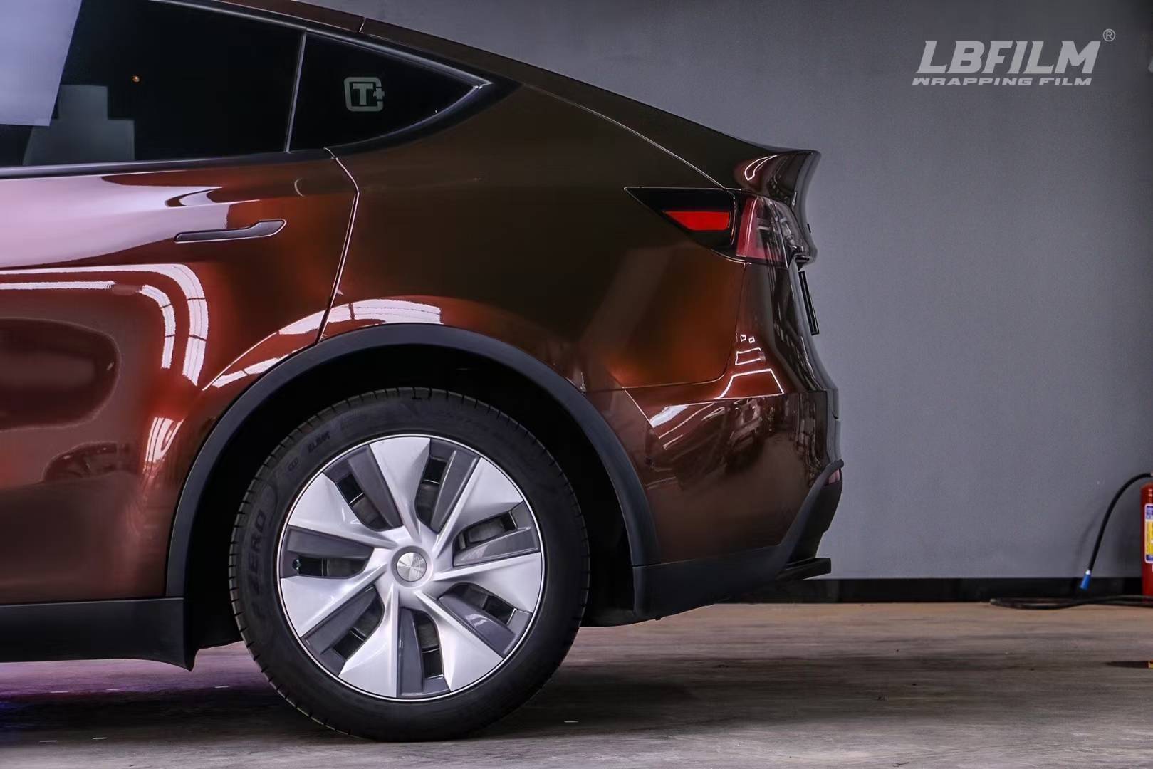 特斯拉modelY-LB改色膜液态金属咖，是“力量与热情”的象征_搜狐汽车_搜狐网