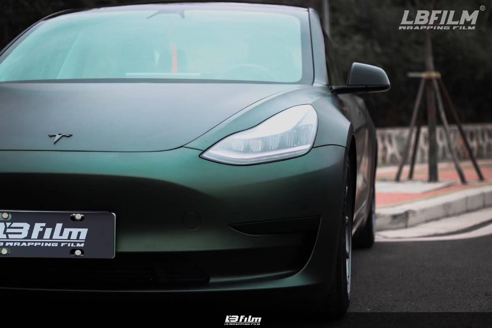 特斯拉model3-LB改色膜仙踪绿，治愈而优雅_搜狐汽车_搜狐网