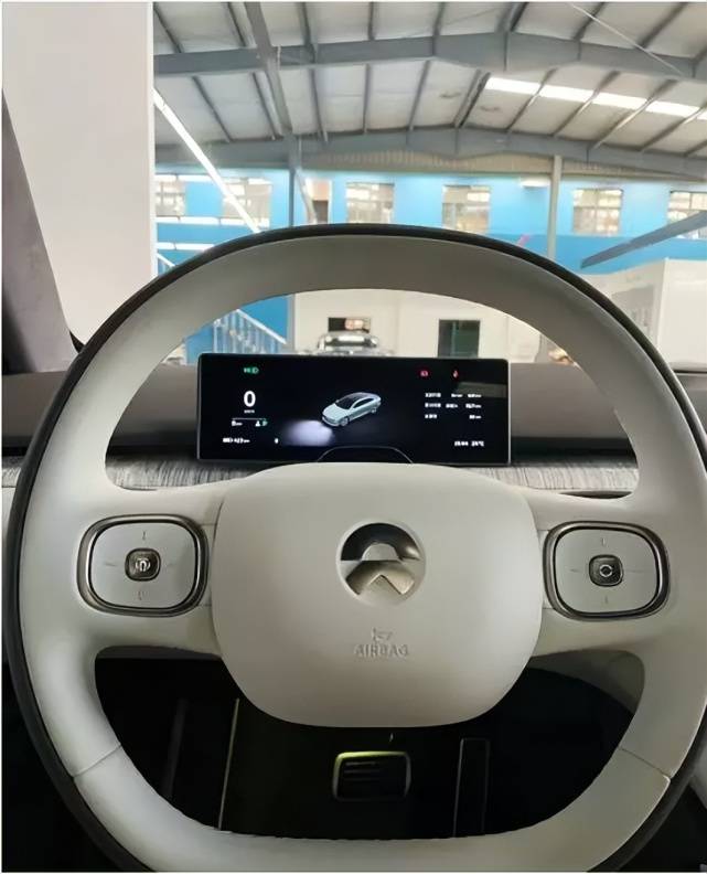 本命神车，ET7的超长续航和高速换电彻底消除我的里程焦虑_搜狐汽车_搜狐网