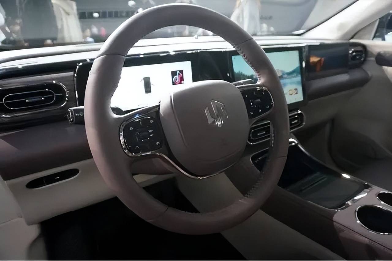 新能源比燃油车还便宜？ 零跑C11增程版上市 14.98万起_搜狐汽车_搜狐网