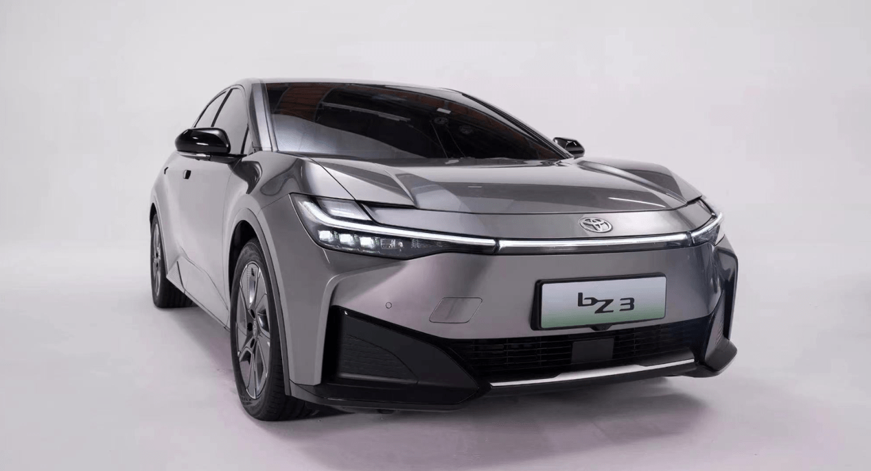 头铁的丰田，打骨折的新能源，bZ3到底值不值？_搜狐汽车_搜狐网