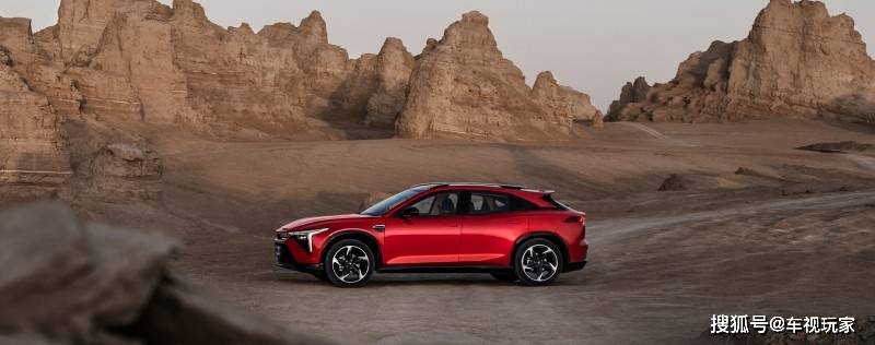 12万买2.0T轿跑SUV 奔腾B70S是个不错的选择_搜狐汽车_搜狐网