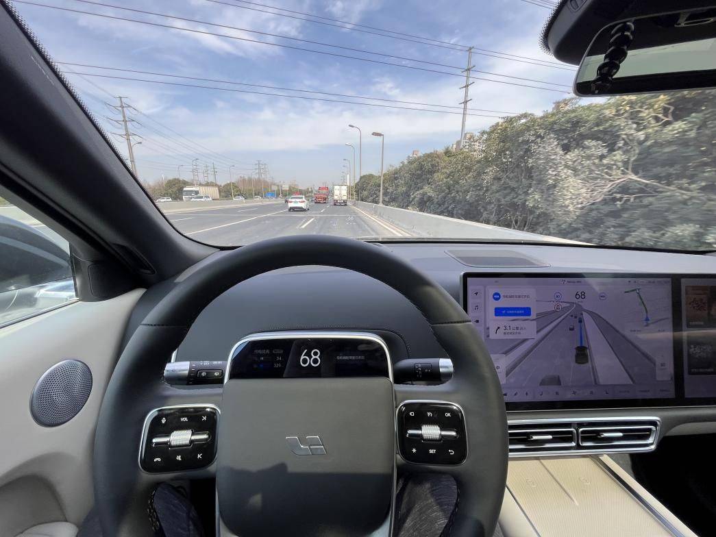 地平线征程5加持的理想L8高速NOA竟然这么丝滑？我们帮你总结了14个关注点_搜狐汽车_搜狐网