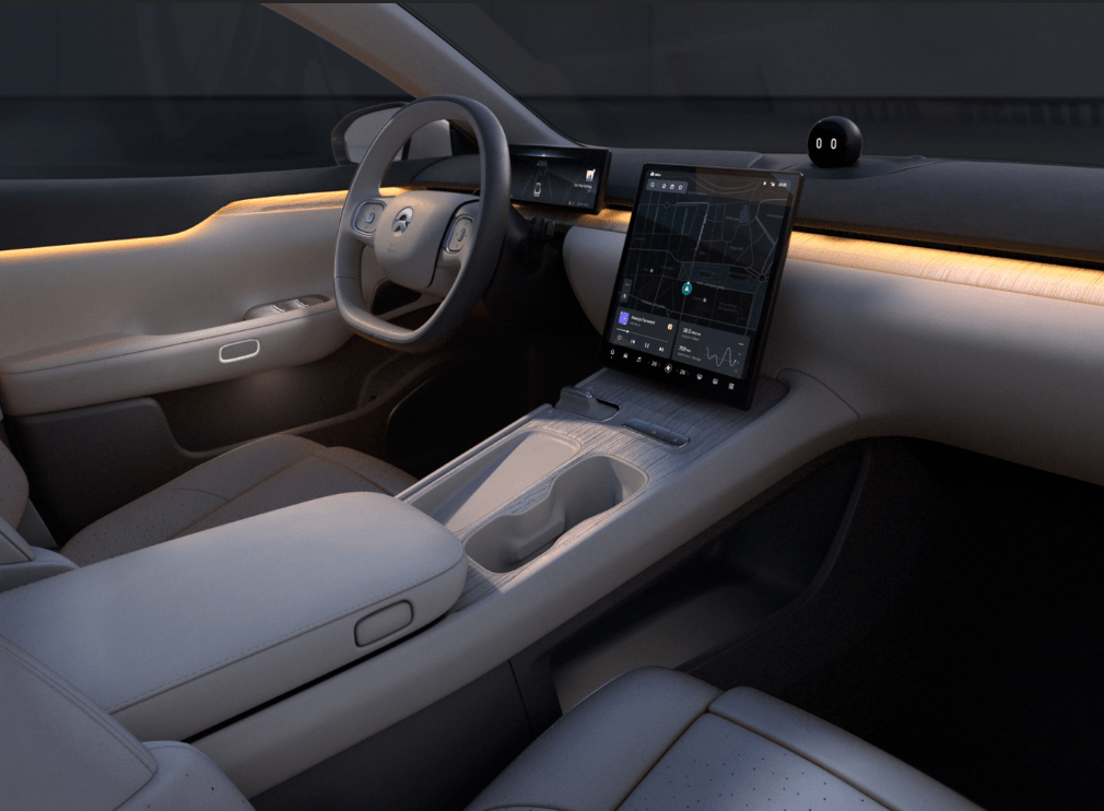 买极氪001会后悔？看过极氪001对比蔚来ET7后你就懂了！_搜狐汽车_搜狐网