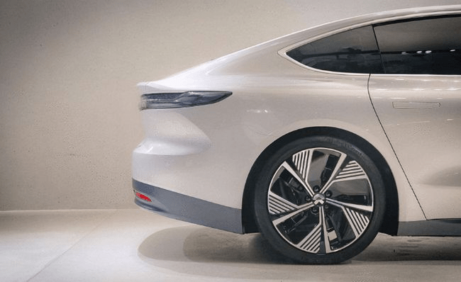 50万级别！蔚来ET7定位豪华高端车型，选他还是BBA？_搜狐汽车_搜狐网